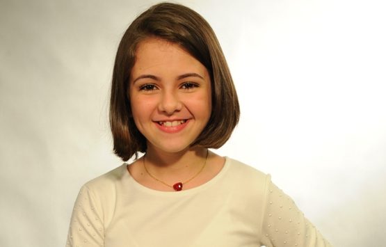 Ex-atriz mirim, Klara Castanho vira mulherão e surge arrasadora em ... Ex-atriz mirim, Klara Castanho vira mulherão e surge arrasadora em ...
