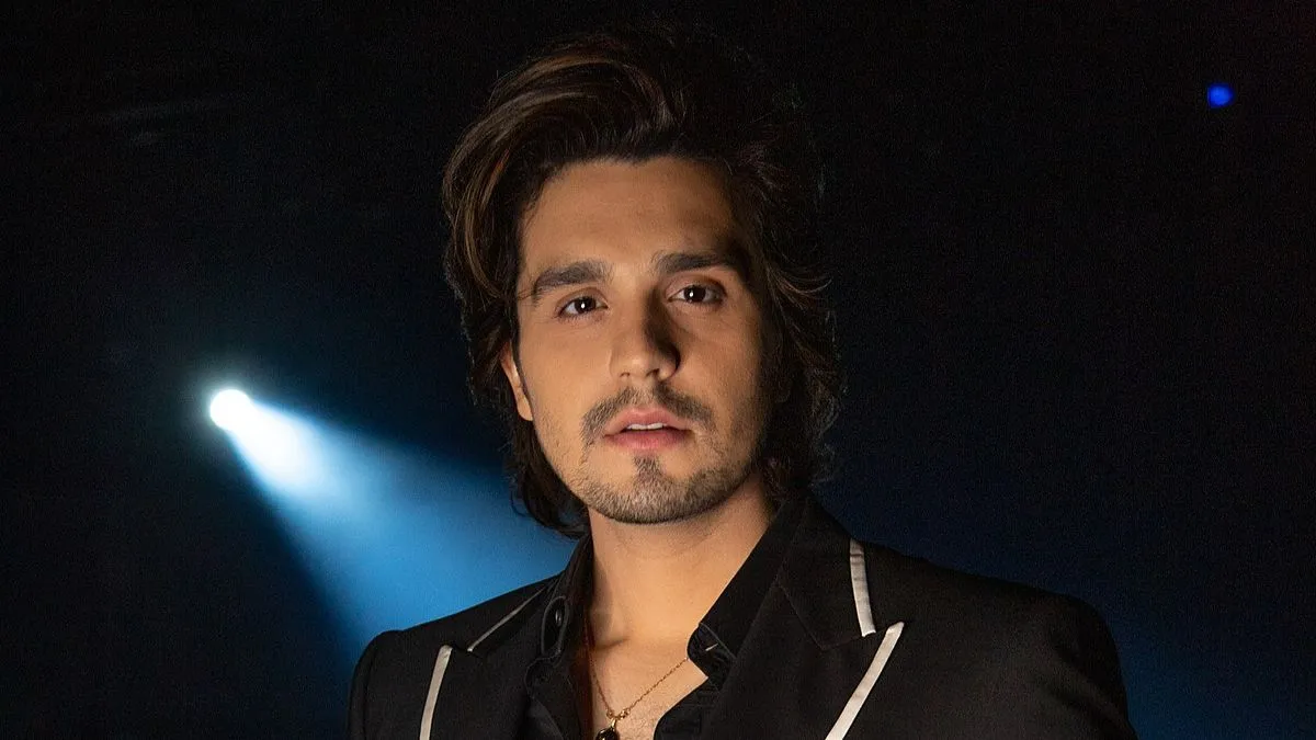 Luan Santana aceita convite e será o primeiro sertanejo a tocar no Rock ... Luan Santana aceita convite e será o primeiro sertanejo a tocar no Rock ...